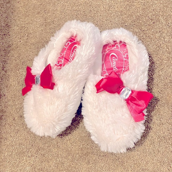 Candie's | Shoes | Used White Candies Slippers | Poshmark